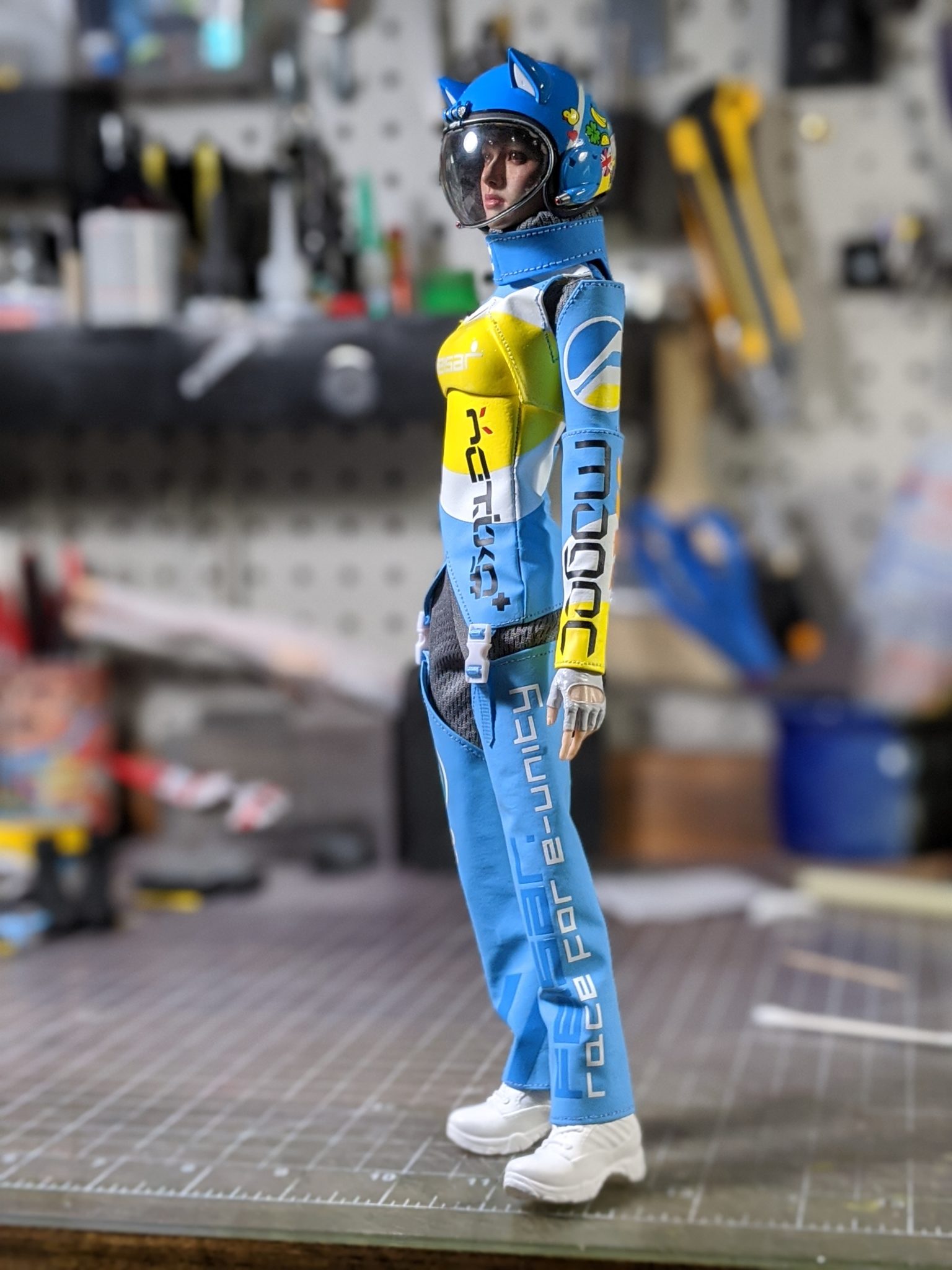 Completed* » Custom 1/6 WipEout Feisar Pilot – FichtenFoo