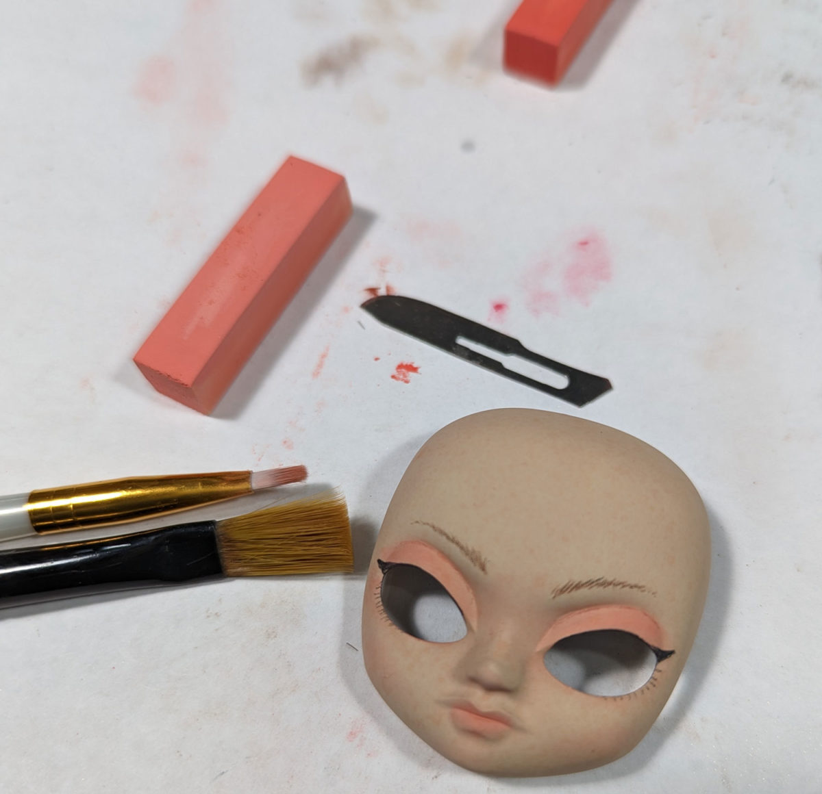 Tutorial » Simple Doll Face-up using my Maude figure – FichtenFoo